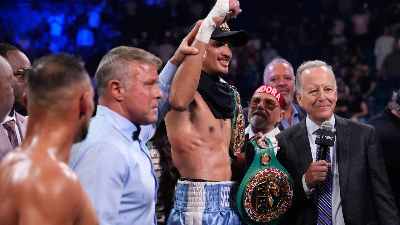 Sebastian Fundora defeats Keith Thurman to retain WBC super ...