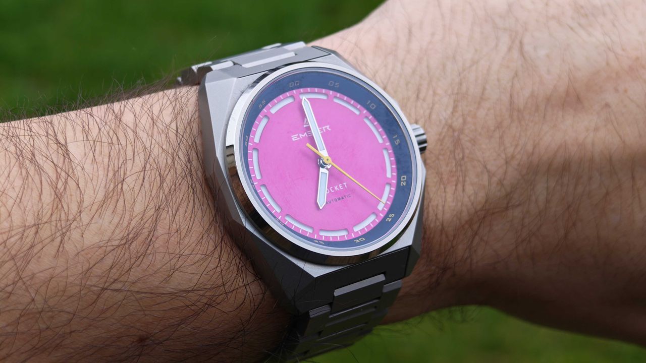 A week on the wrist with the Ember Watch Company Rocket