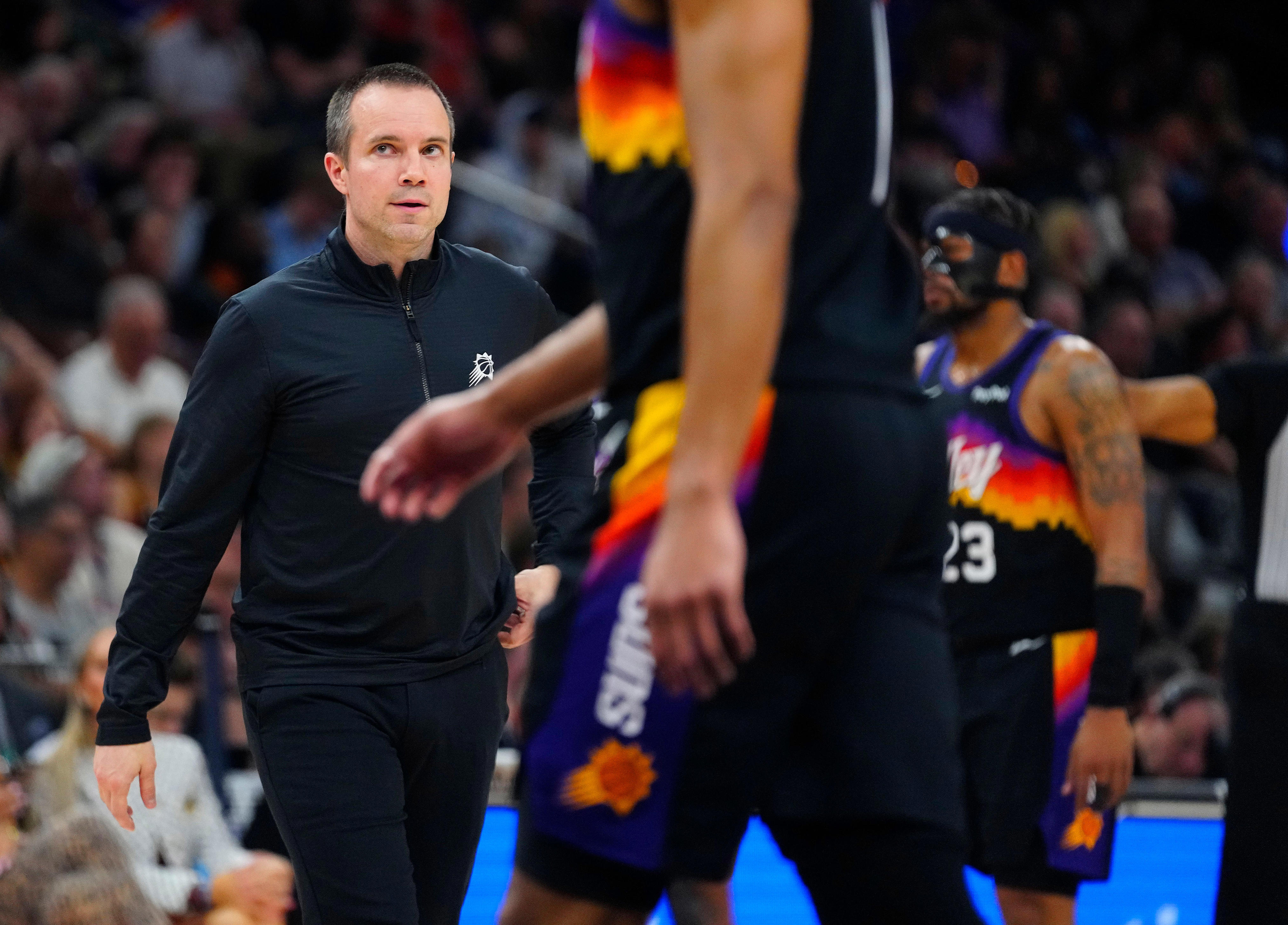 Suns injury update lists 4 as out for Grizzlies game to start road trip