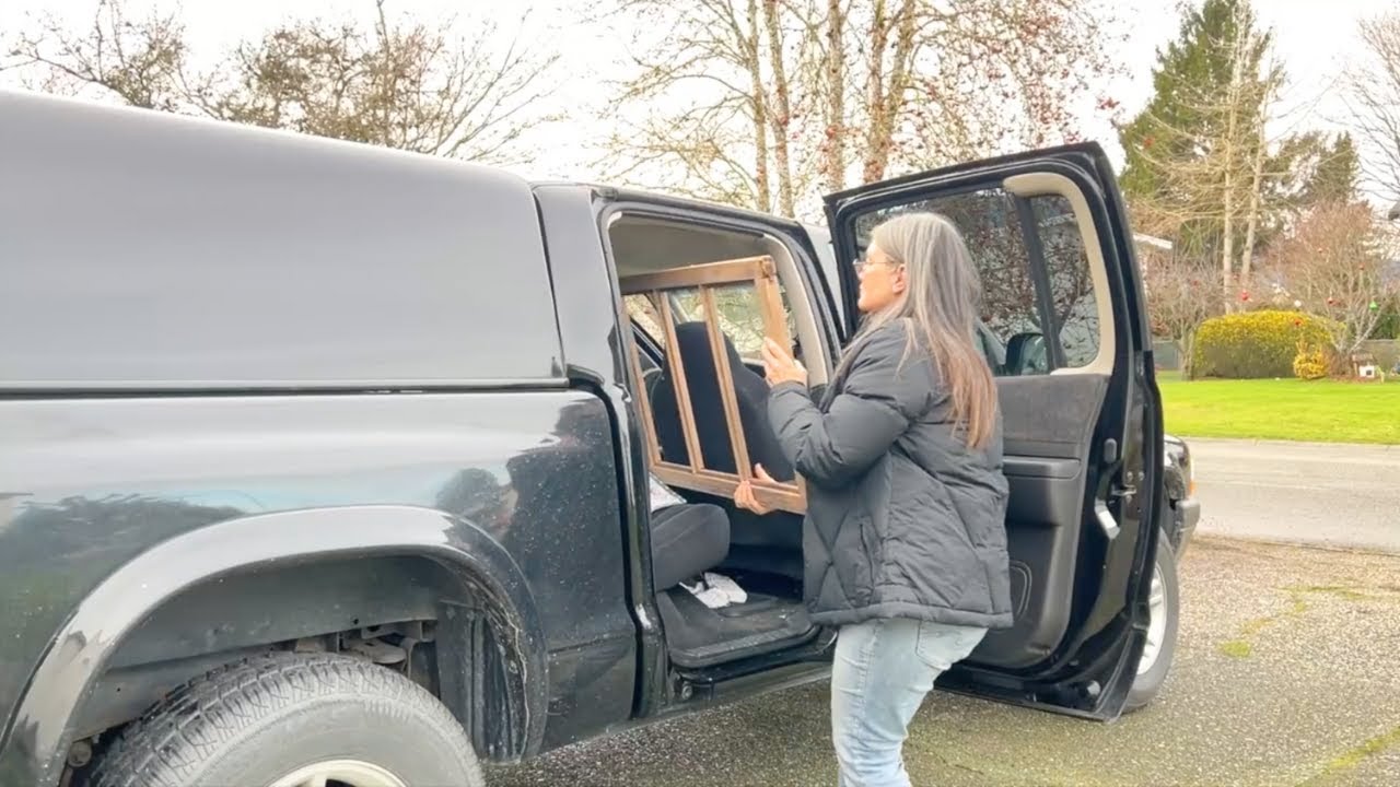 The viral new window frame idea everyone's copying this winter!