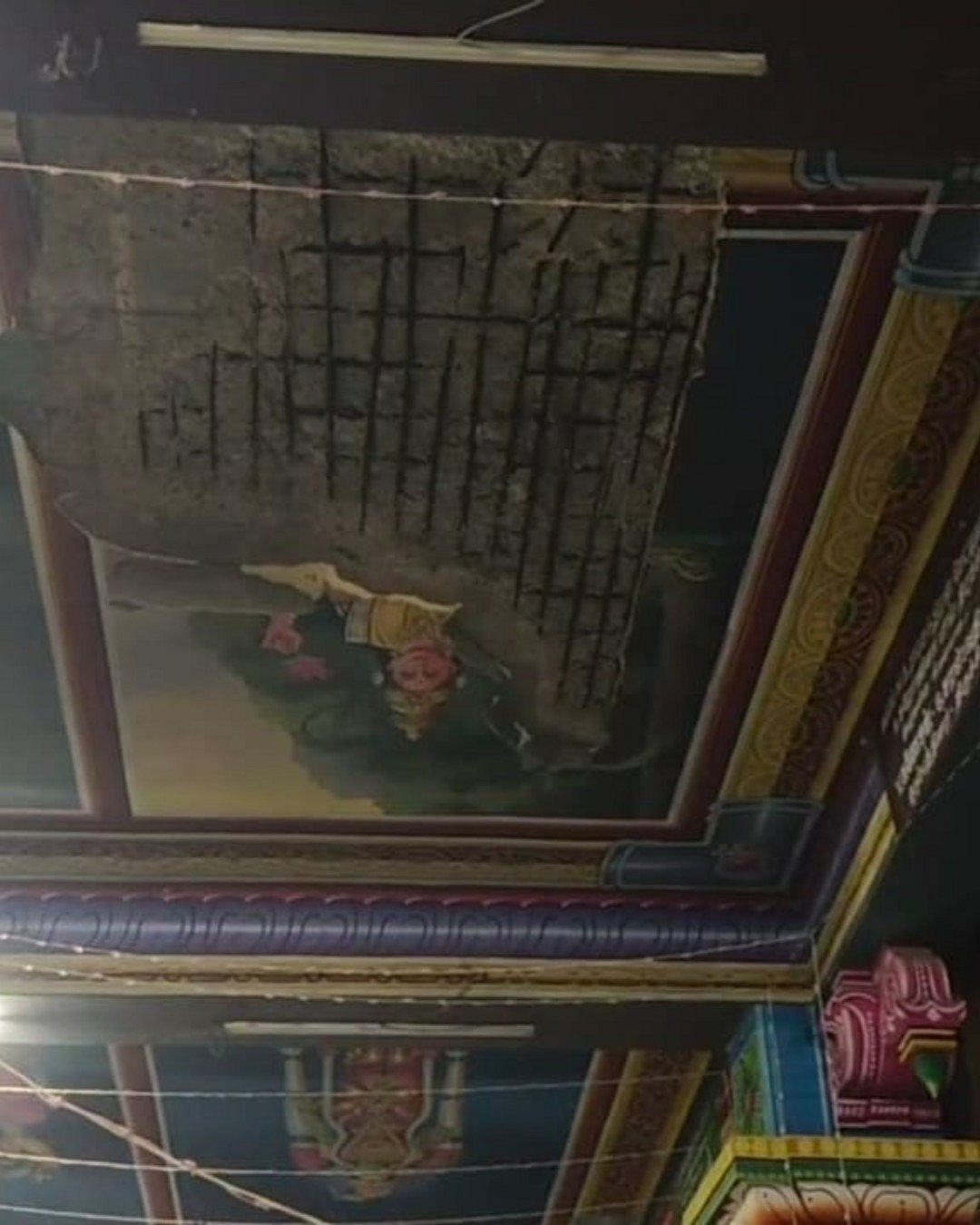Woman killed, two injured after mandapam ceiling collapses at Tamil ...