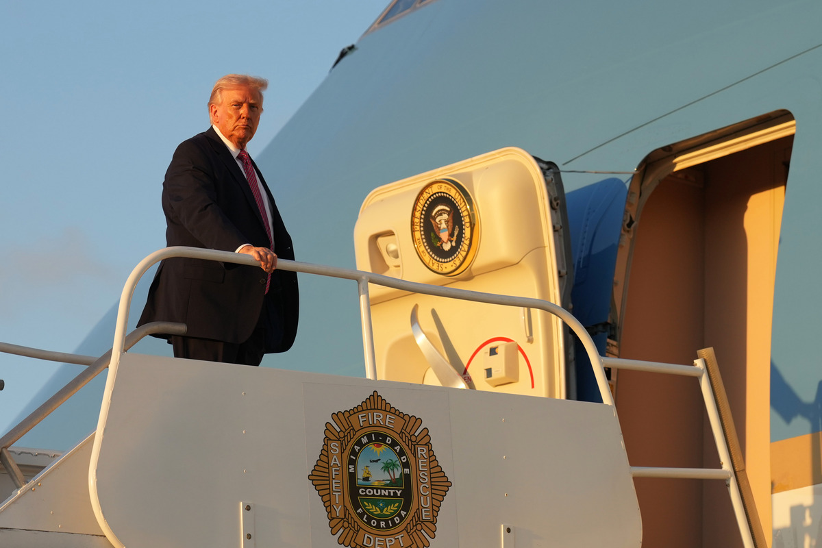 Mark Levin calls for troops in Iran—after Trump plugged his show