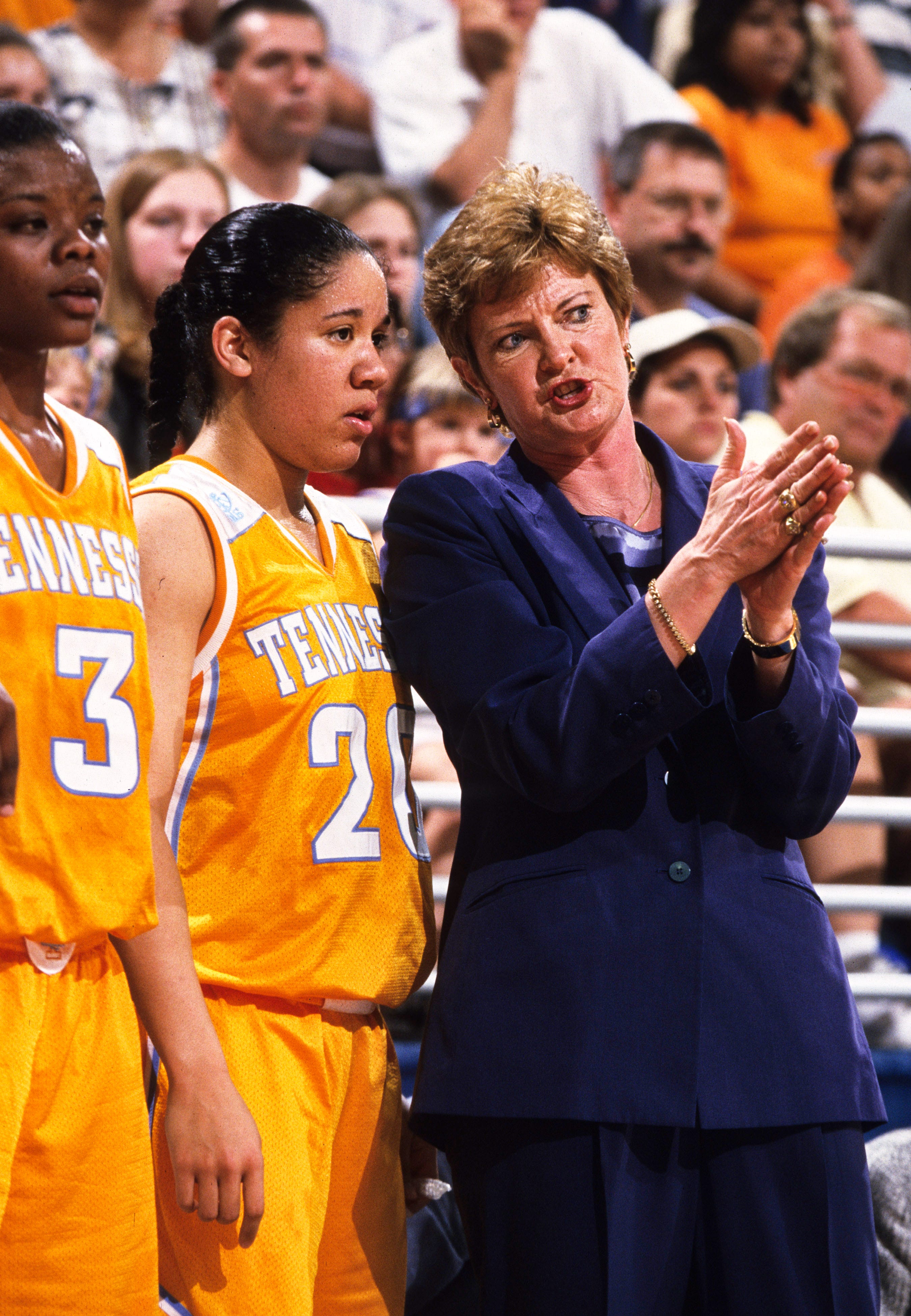 Duke coach Kara Lawson passes on lessons learned from Tennessee legend ...