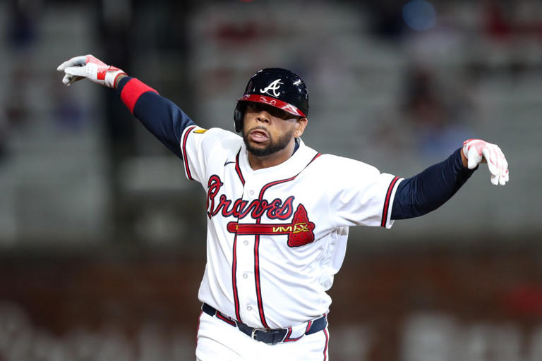Braves’ Dominic Smith hits walk-off grand slam less than two weeks ...