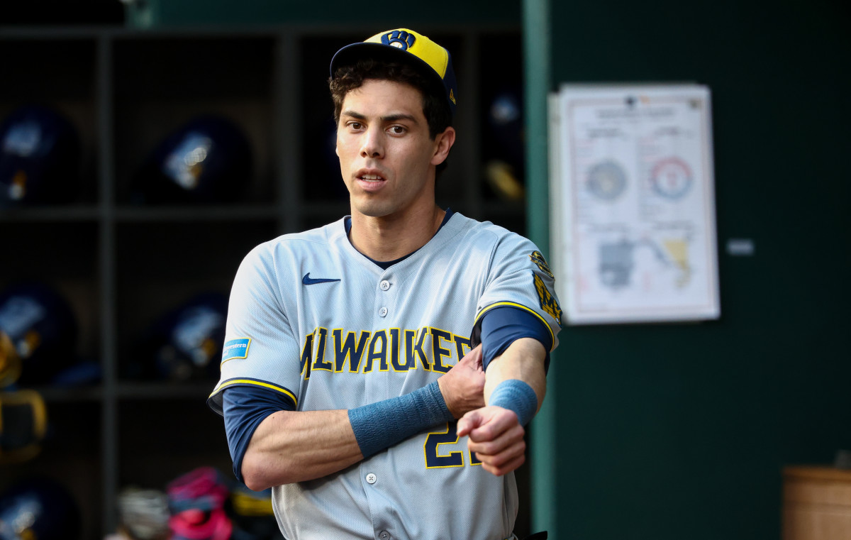 Brewers make Christian Yelich decision before White Sox game