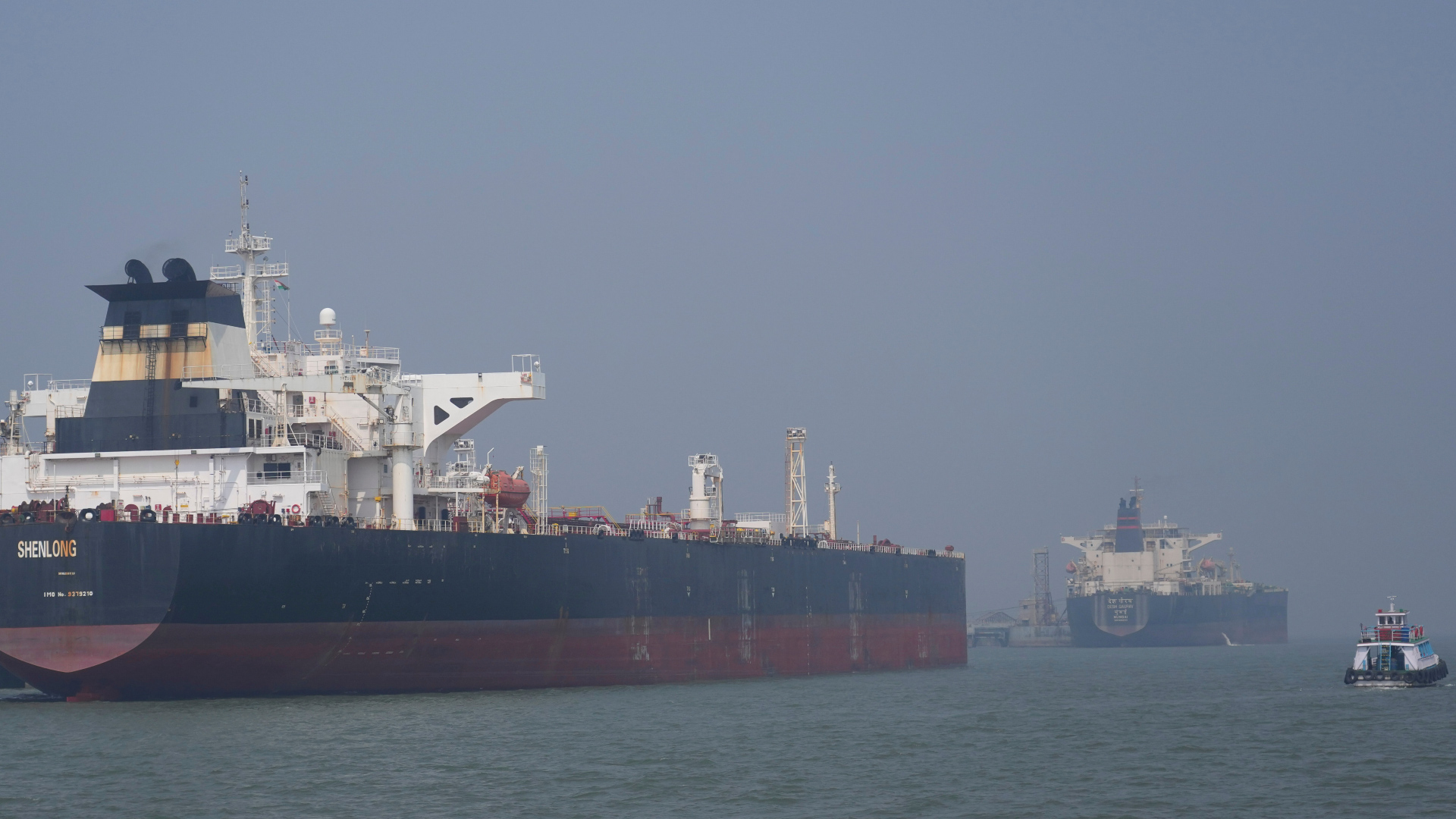 Iran is running the Strait of Hormuz like a 'toll booth': US Merchant ...