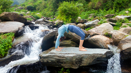 Back pain in your 20s? Try these 5 yoga poses for better health