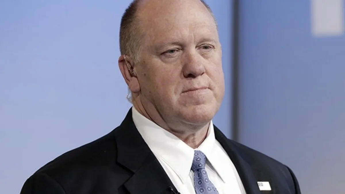 Tom Homan dice que agentes de ICE seguirán en los aeropuertos hasta que ...
