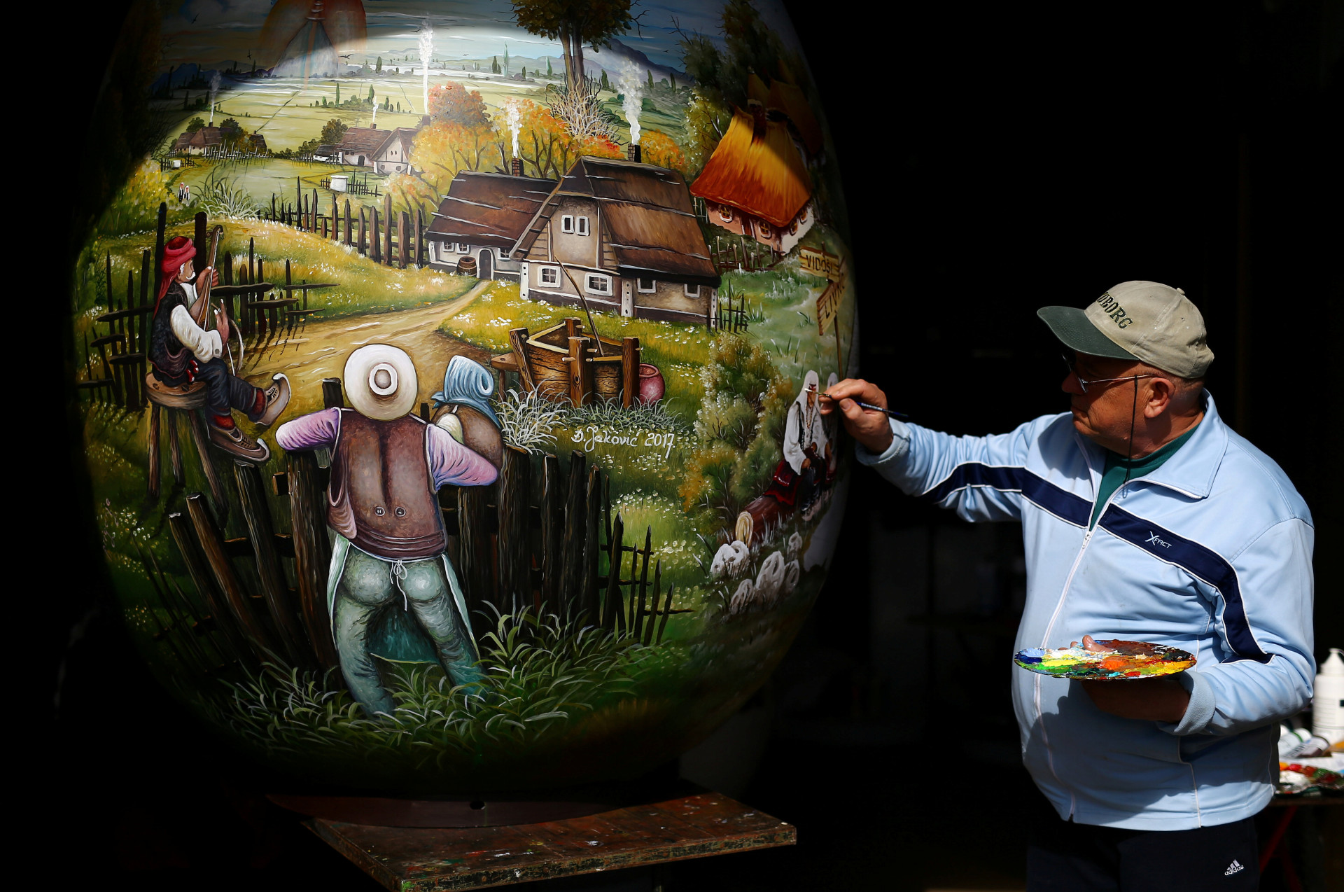 Exquisite Easter eggs from around the world