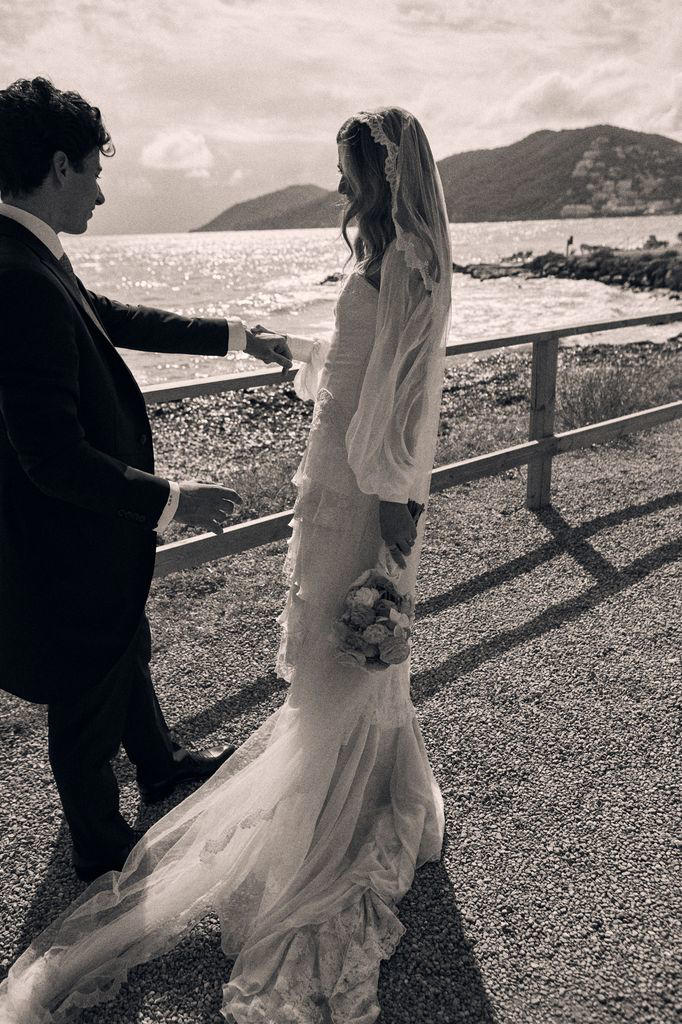 Ibiza como escenario y un vestido de novia inspirado en su madre: la ...