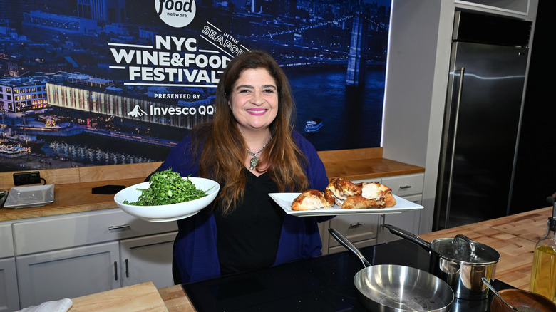 8 canceled Food Network shows that deserve a comeback