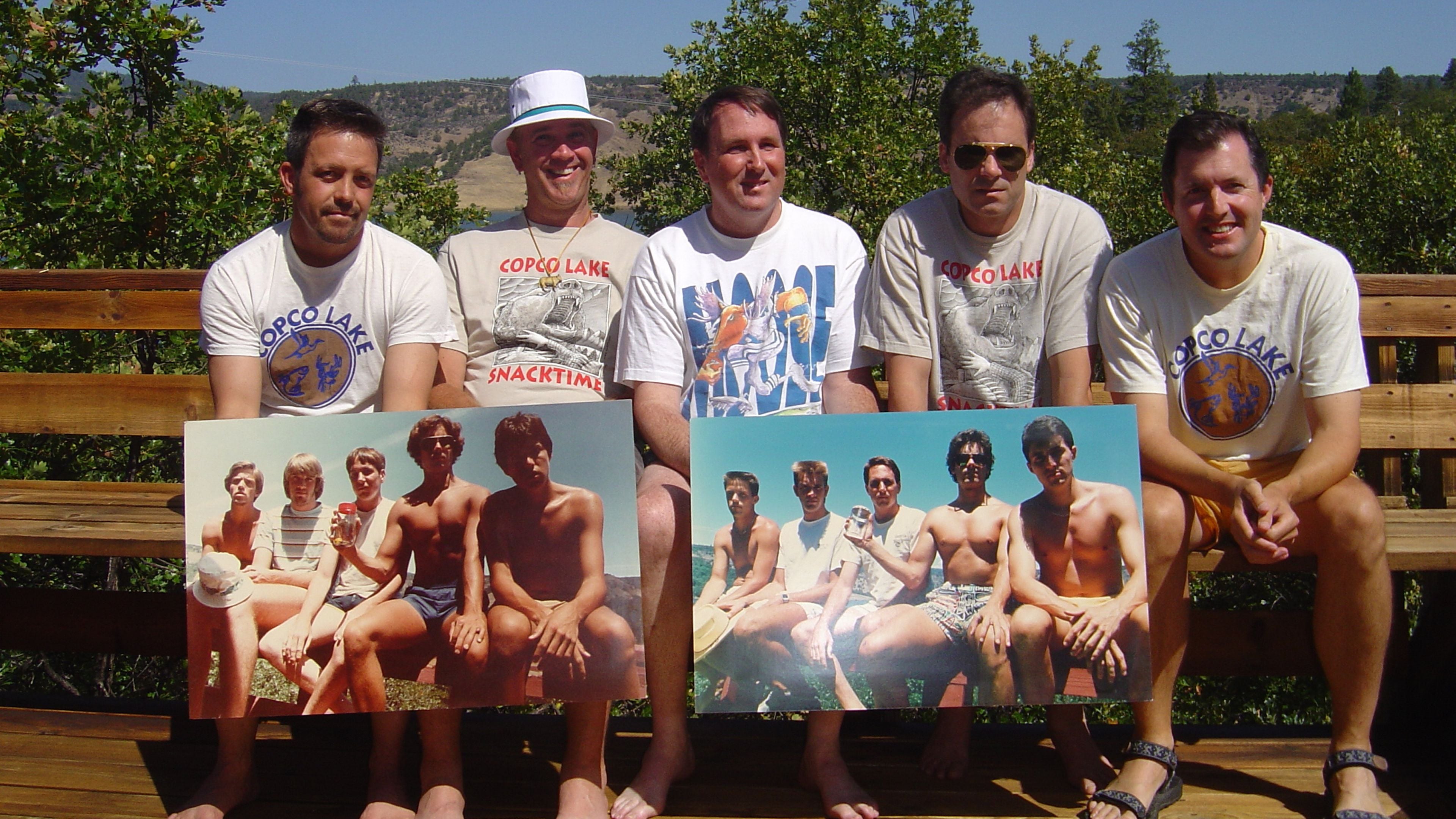 Friends have taken the same photo together every five years for the ...