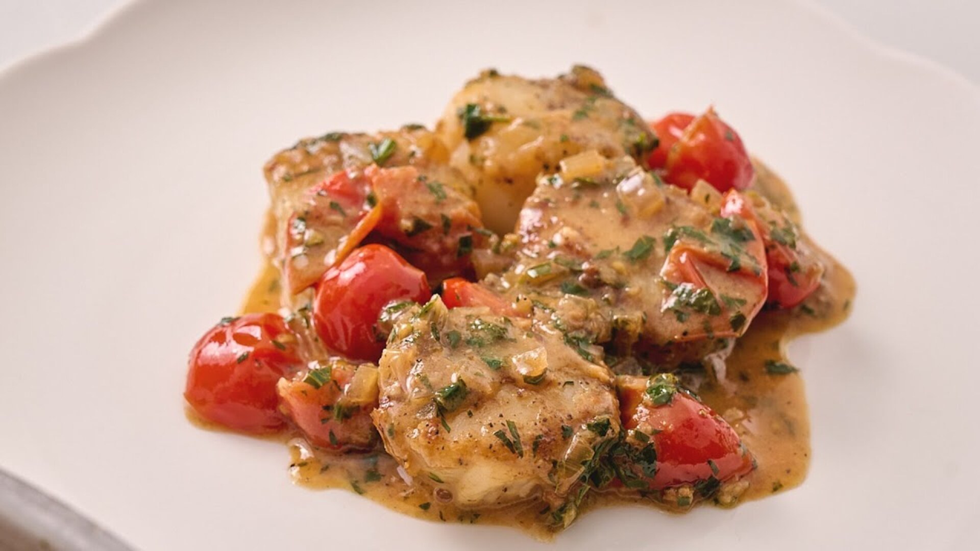 The classic garlicky scallops Provencal recipe that's sure to impress ...