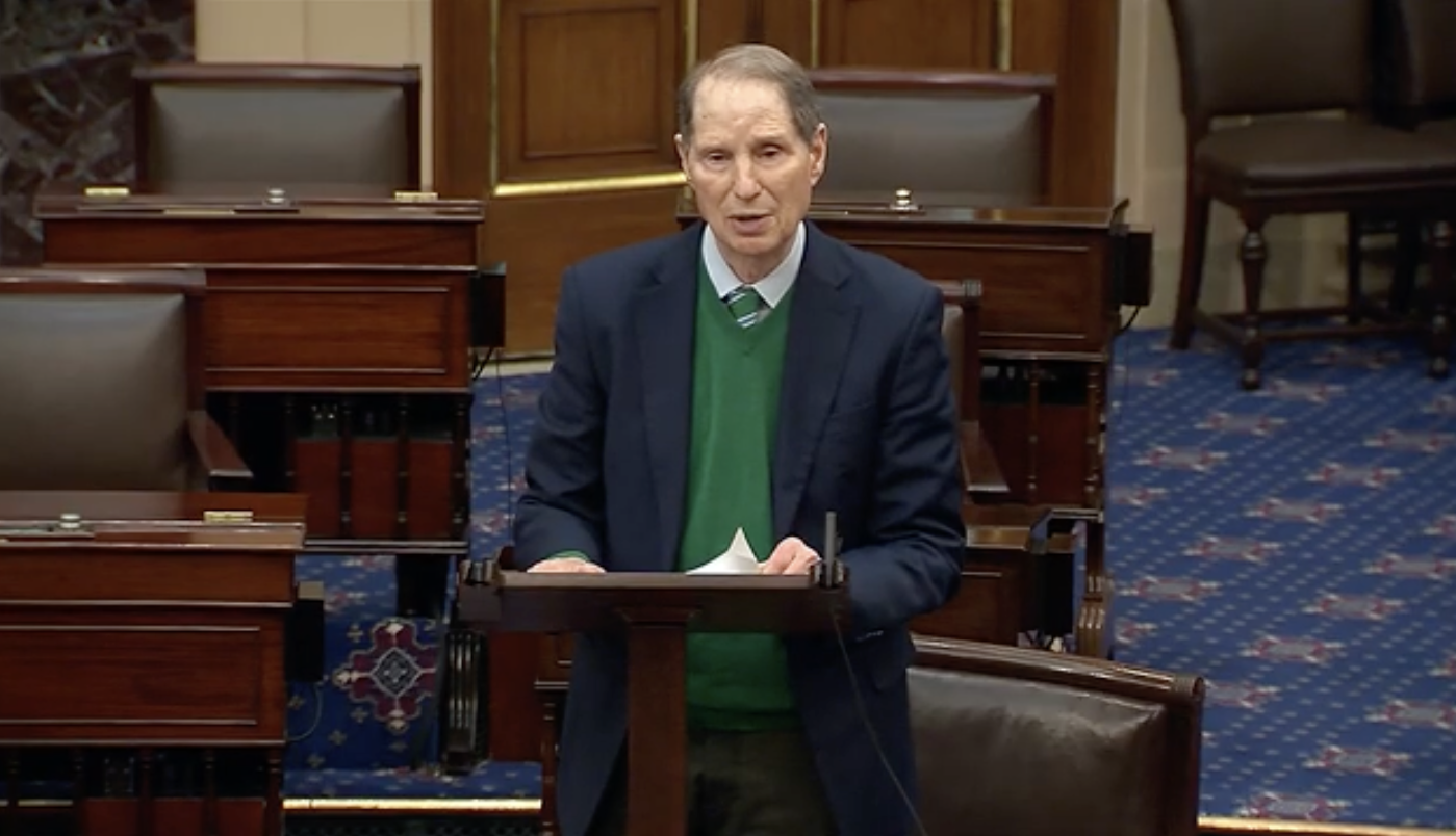 'Bills are continuing to rise': Ron Wyden sounds the alarm over the ...