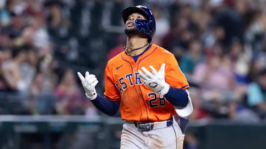 Astros opening day roster features top prospect, Houston native