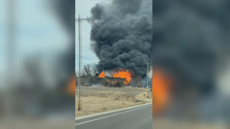 Crews respond to Fort Atkinson fire