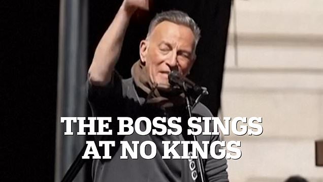 Bruce Springsteen lauds MN 'courage' as he sings at No Kings