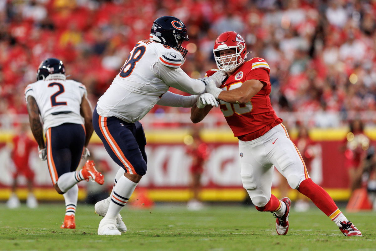 Ranking top 10 offensive tackles in NFL 2026