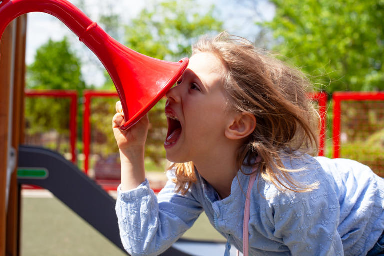 Child psychologist reveals 7 key traits of parents raising outspoken kids
