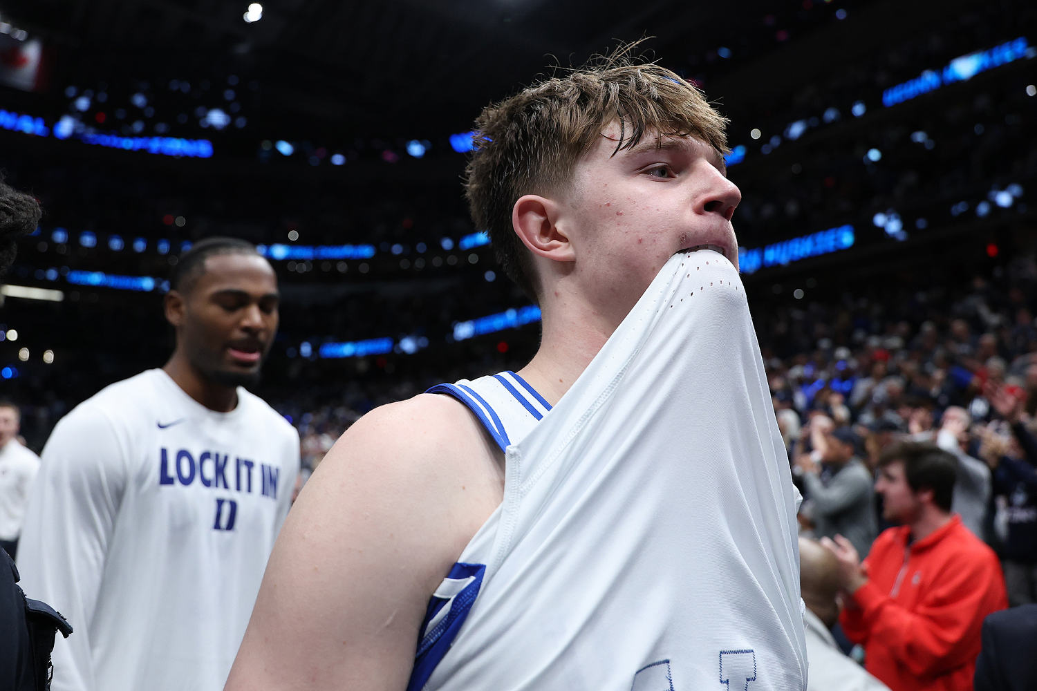 No. 2 UConn shocks No. 1 Duke with last-second 3 to advance to men's ...