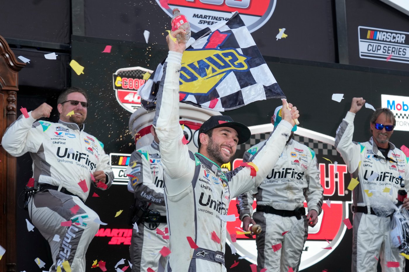 Chase Elliott beats Denny Hamlin at Martinsville Speedway for 1st ...