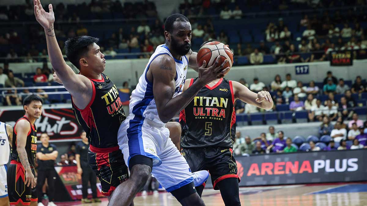 Bolts get back on their feet, rout Giant Risers
