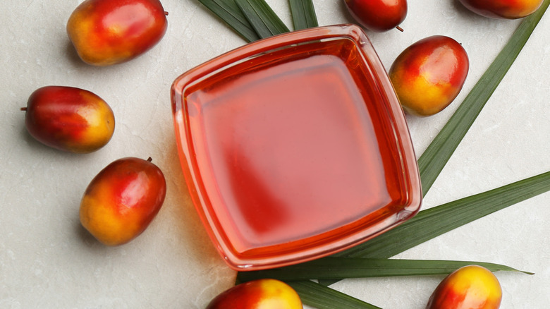 What is red palm oil and how is it best used?
