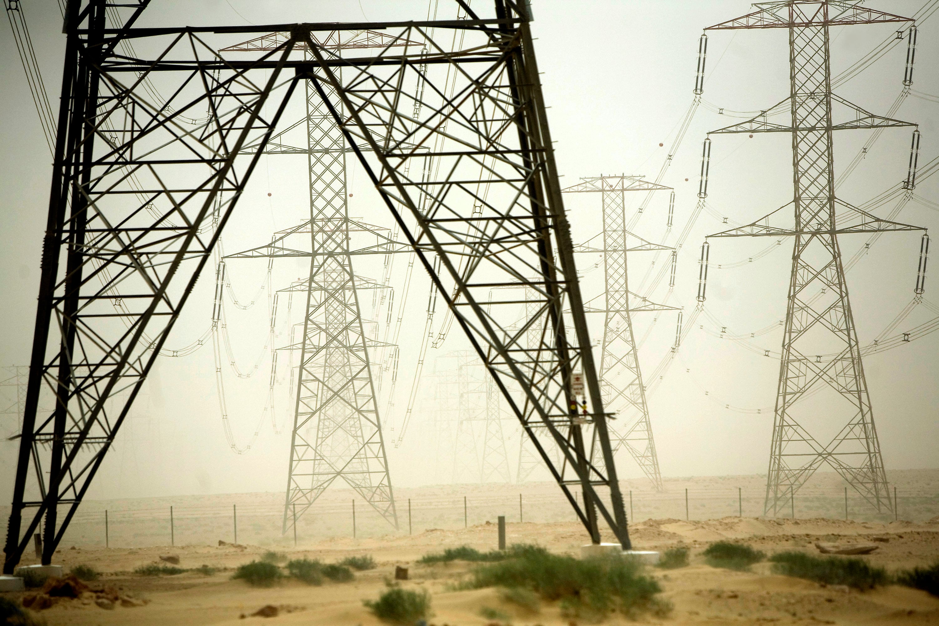 Kuwaiti power and desalination plant hit in Iranian strike