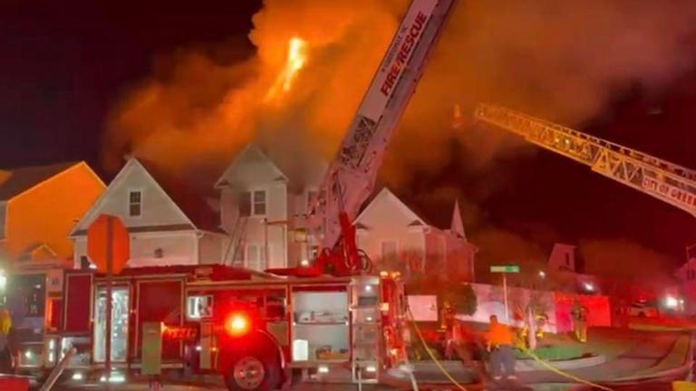 Red Oak Rural Fire Department and Greenville Fire and Rescue battle two ...