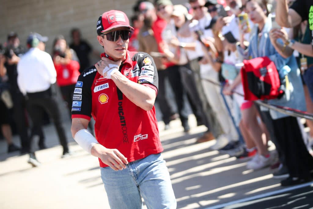 Neil Hodgson says Marc Marquez is getting 'desperate' as shoulder ...