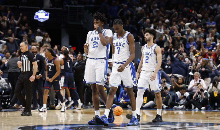 Last-second loss to UConn leaves Duke trying to put season in perspective