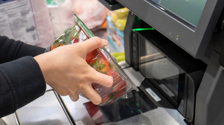 The popular grocery store chain that didn't install barcode scanners ...