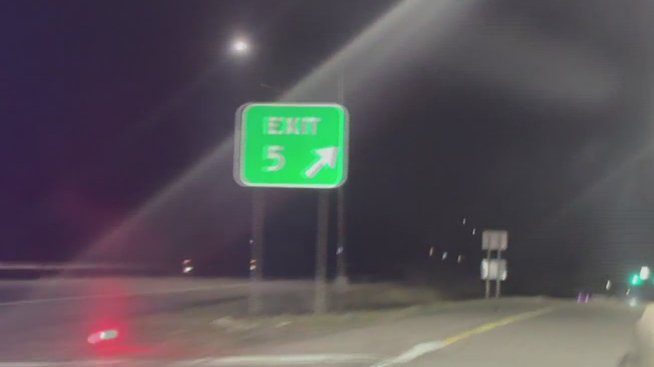 MCSO investigates Rt 490 WB crash, minor injuries reported