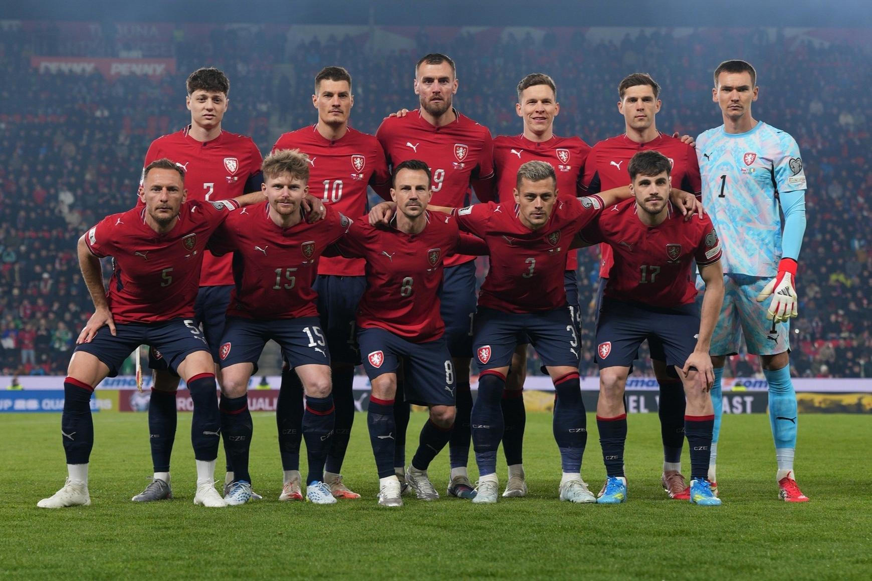 Fotbal v televizi: Kdy a kde naladíte české zápasy v Americe
