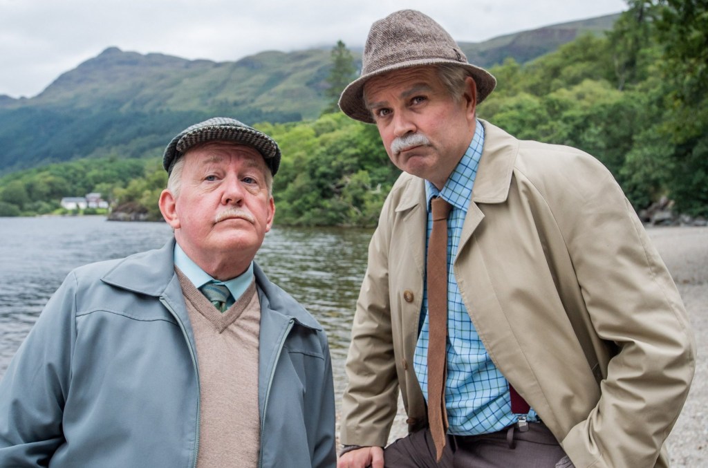 'Best comedy series ever': Your favourite shows for a laugh to binge ...