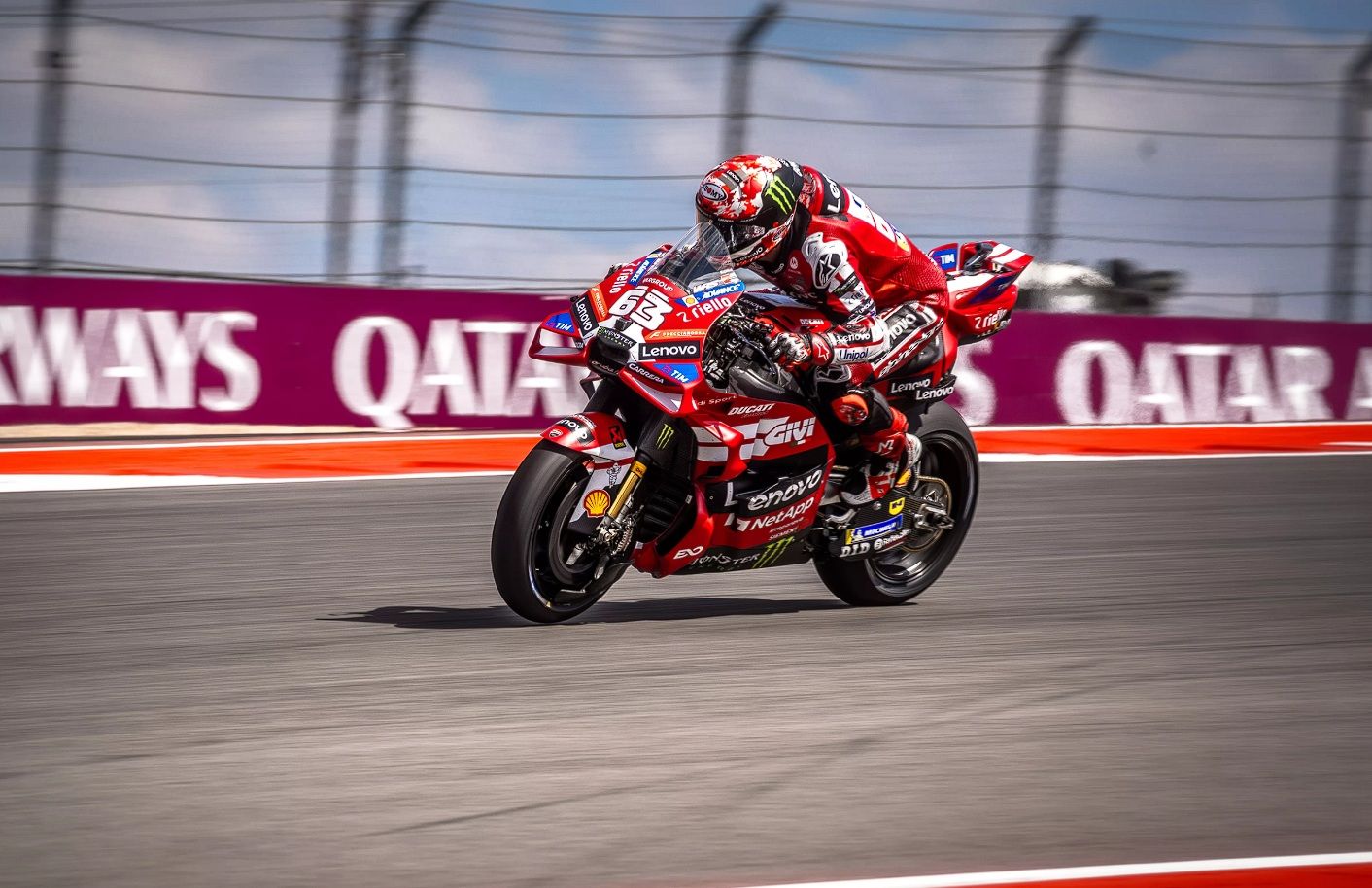 Firasat buruk sudah sejak warm-up, nasib Bagnaia berubah drastis dalam ...