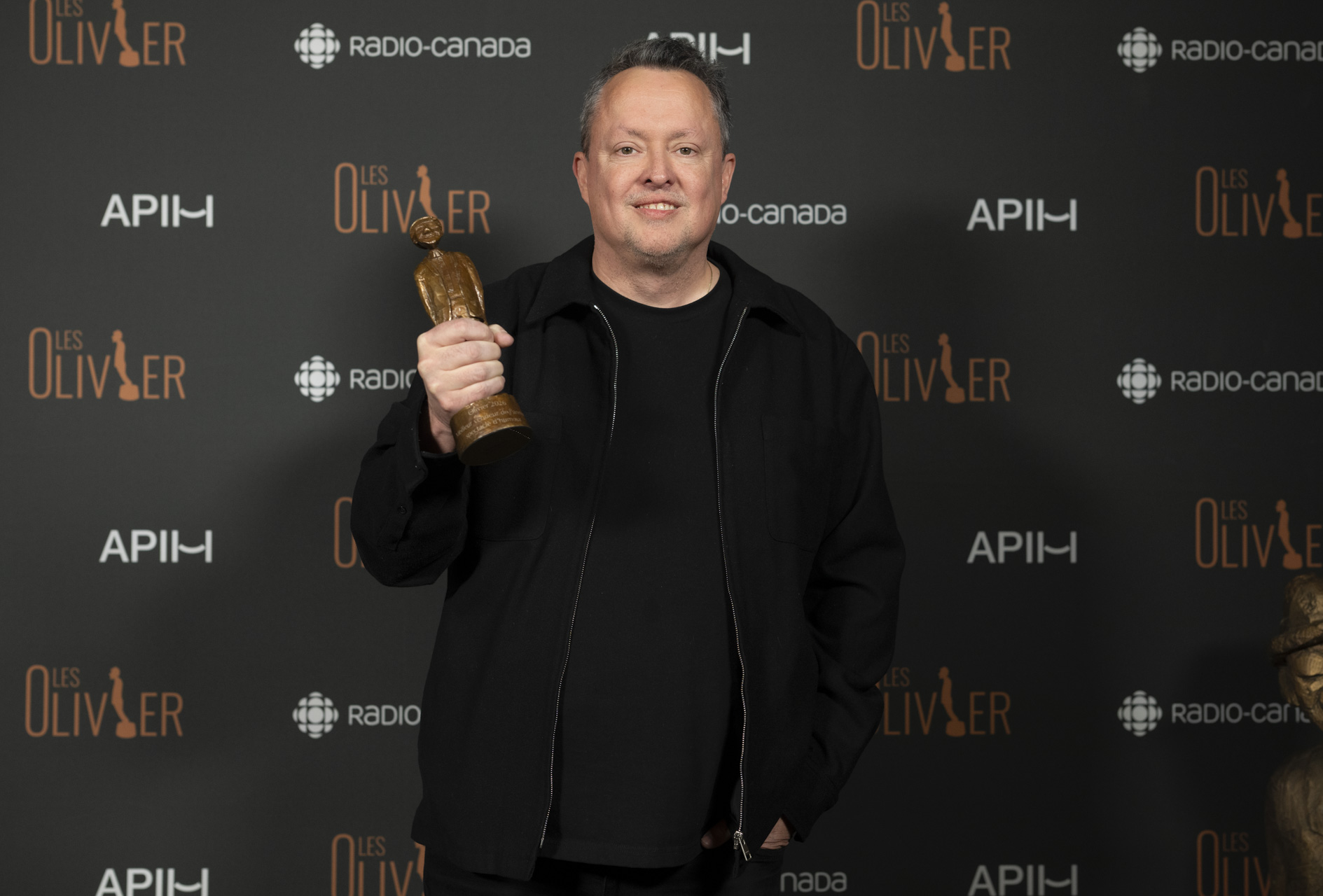 Mike Ward et Sous Écoute : « Ça me coûtait de l’argent