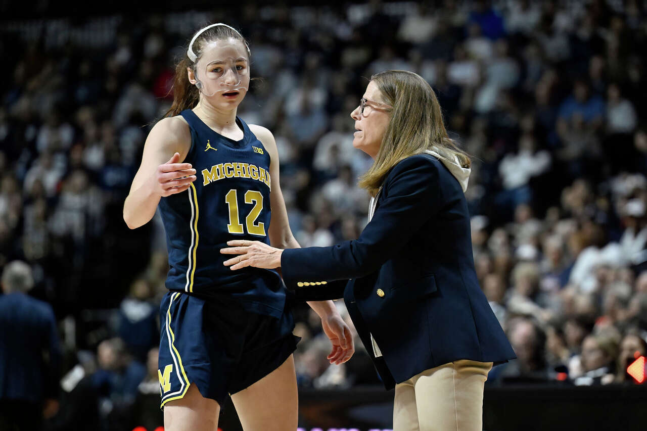 Texas vs Michigan: What Wolverines players think about Vic Schaefer ...