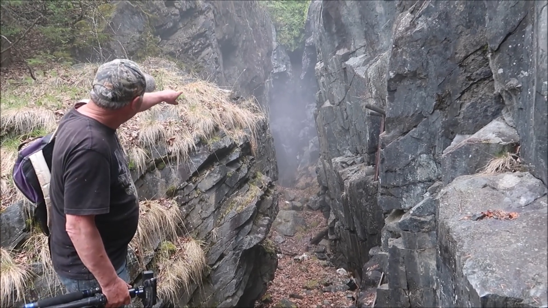 He thought it would be a fun mine tour - then he saw the 300-foot drop