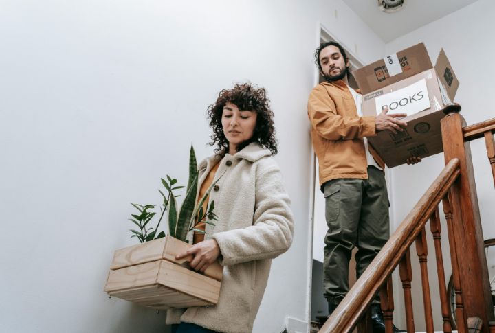 15 things you need to do before moving out with all your stuff