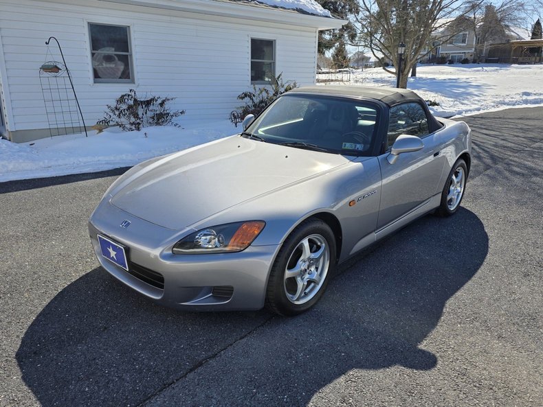 One-owner 2000 Honda S2000 emerges as well-preserved example of early ...