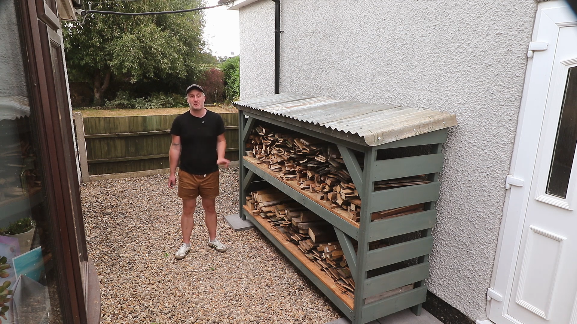 DIY Outdoor Log Storage Unit - Turned out better and cheaper then store ...