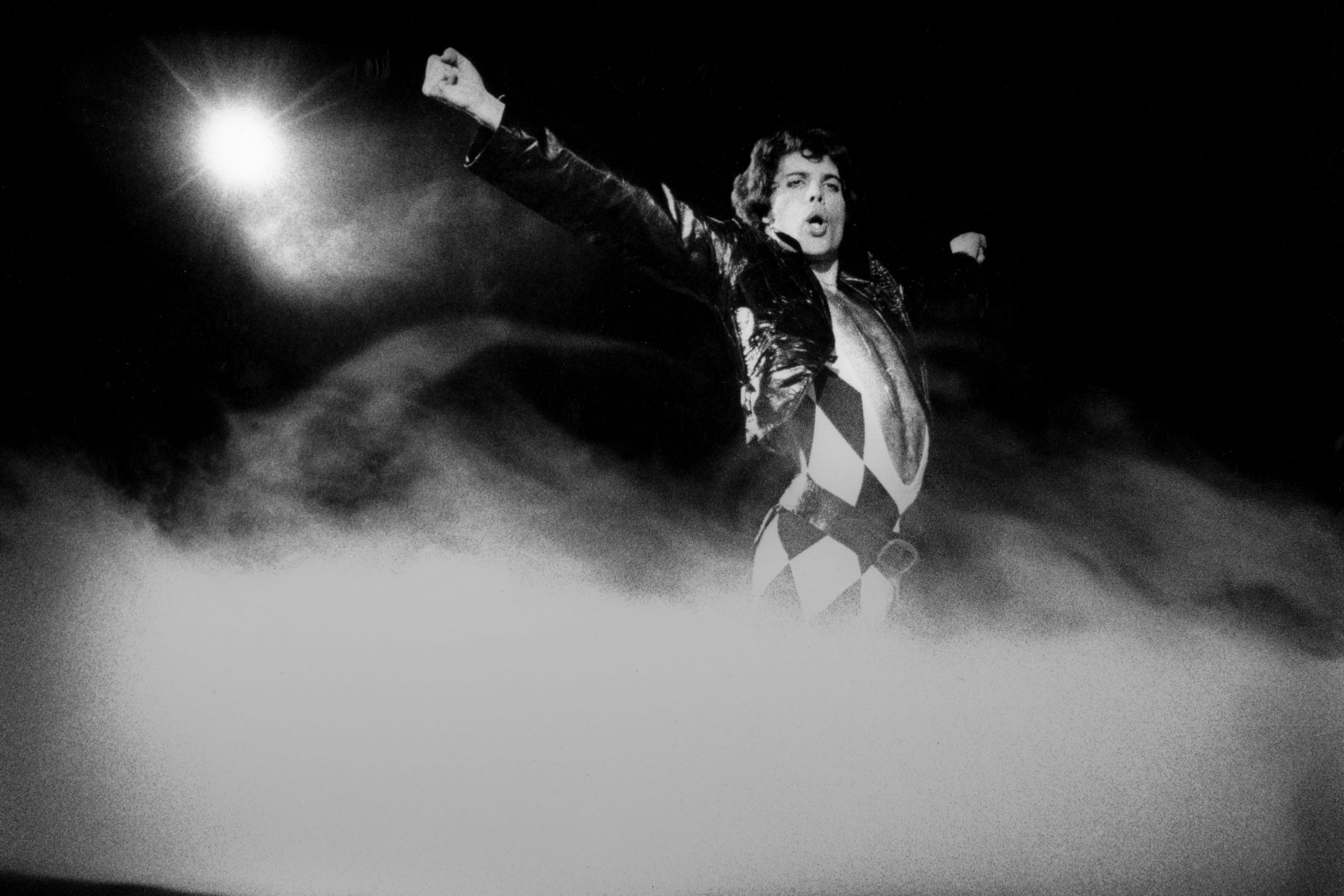 Are you a rock fan? These are the best vocalists in history