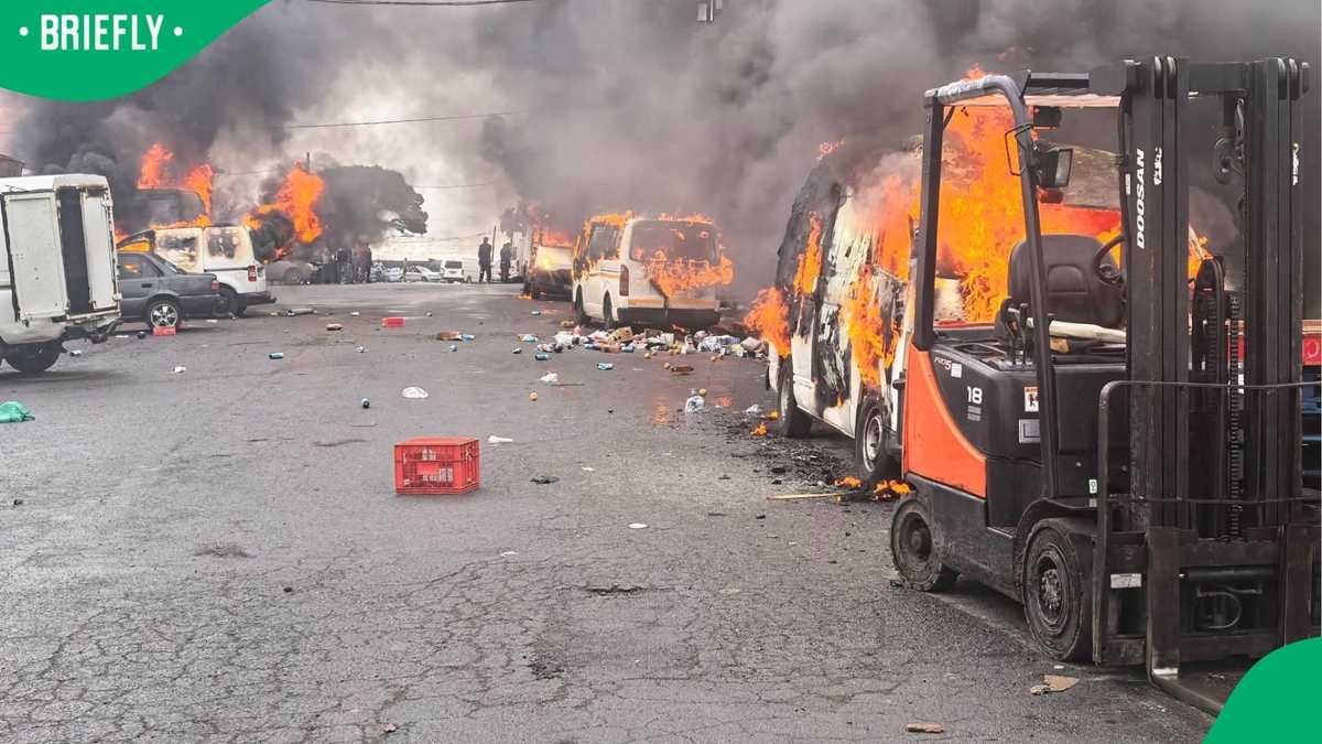 Violence erupts in Kugompo City as protesters set vehicles alight ...