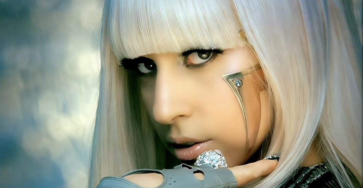 Pop music played it safe for years—until these iconic hits completely ...