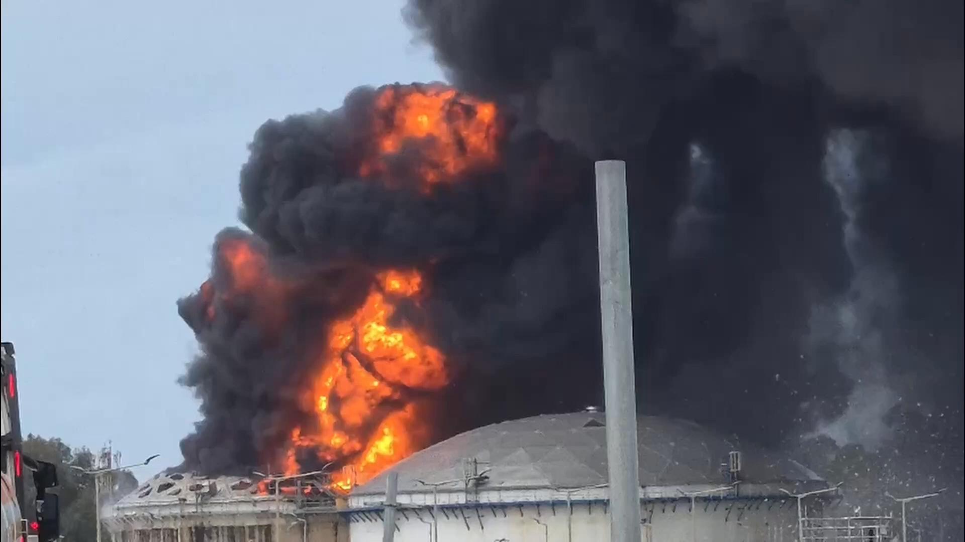 Fire at oil refinery in northern Israel city of Haifa for second time ...