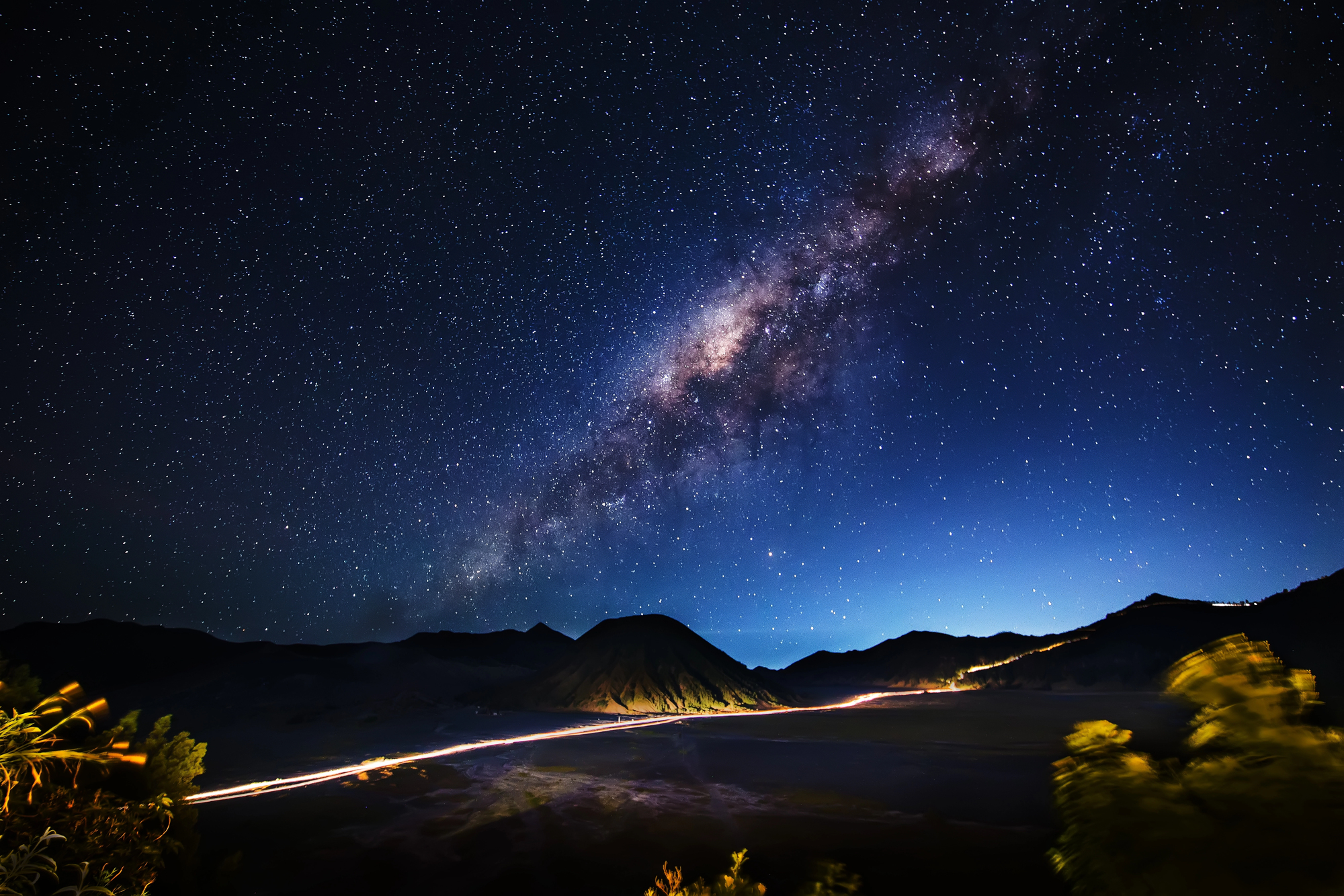 14 strange objects that have been found in space but no one knows how ...
