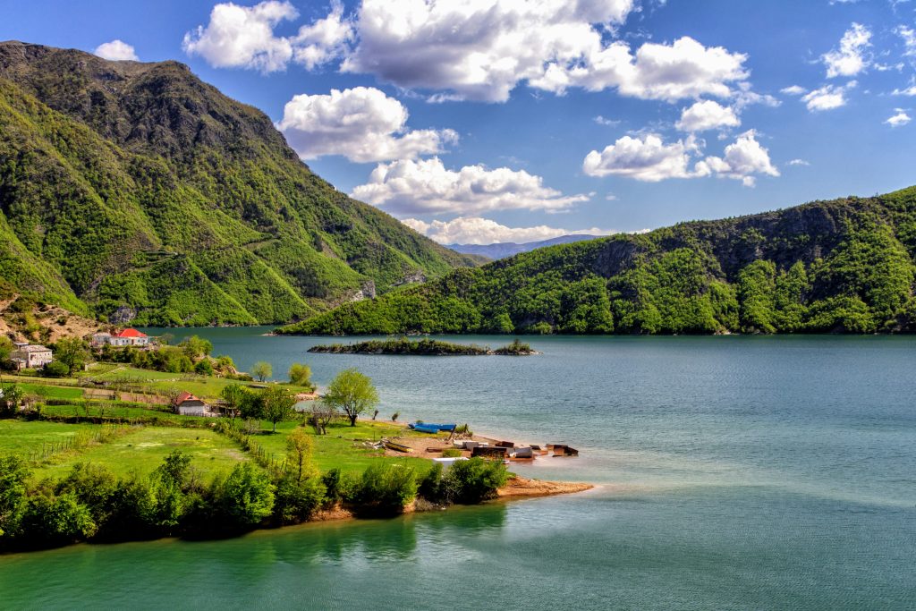 Underrated countries Americans are choosing now