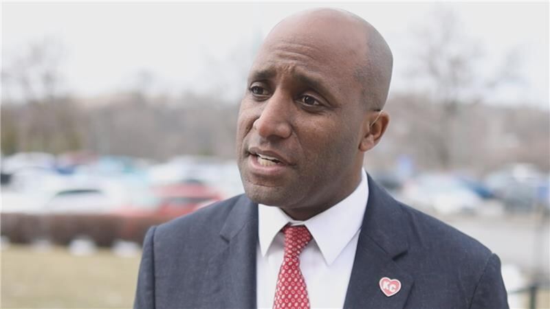 Kansas City Mayor Lucas says he won’t run for Congress in 2026