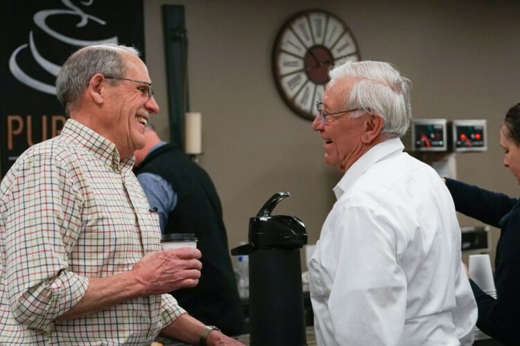 15 signs your neighbor wants to be friends (but is too shy to say it)